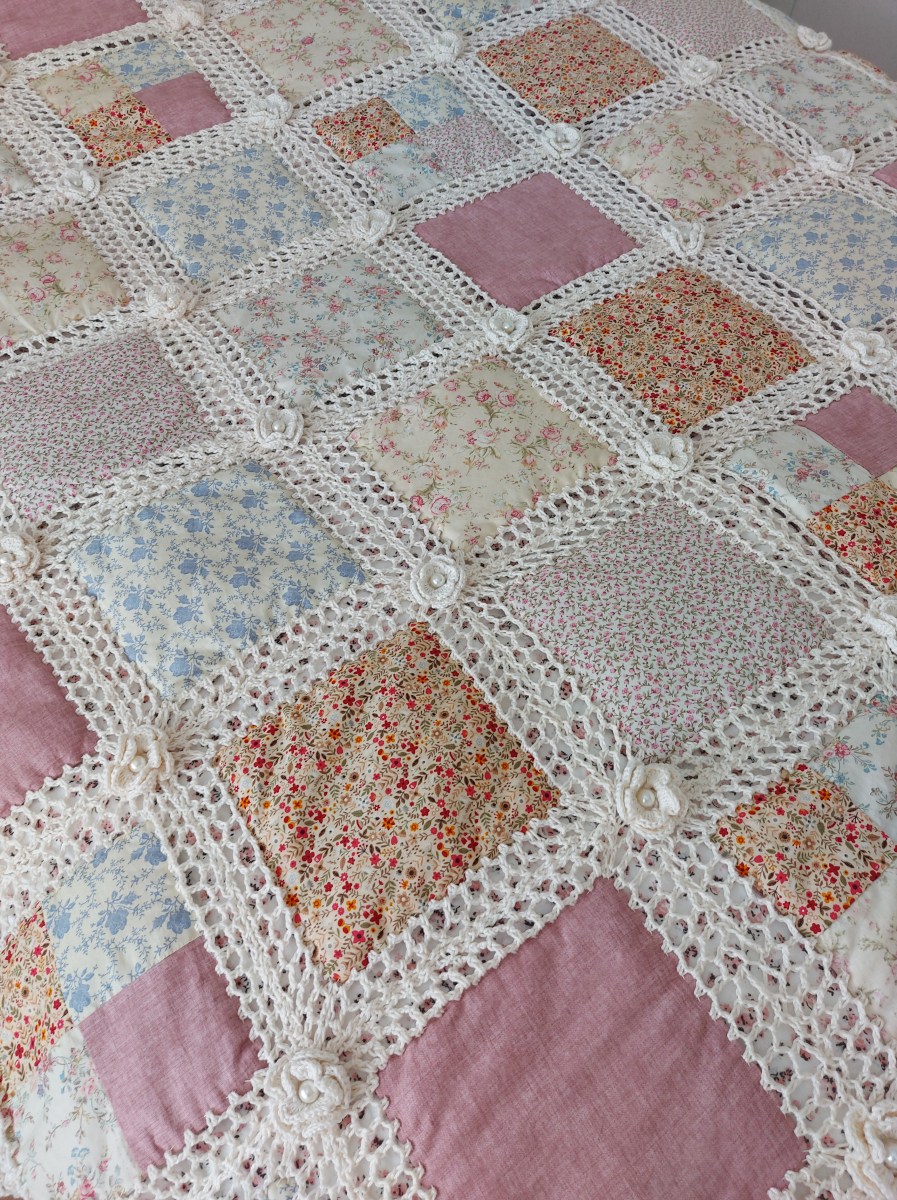 Lovely Fusion Quilt – Amy McIntosh